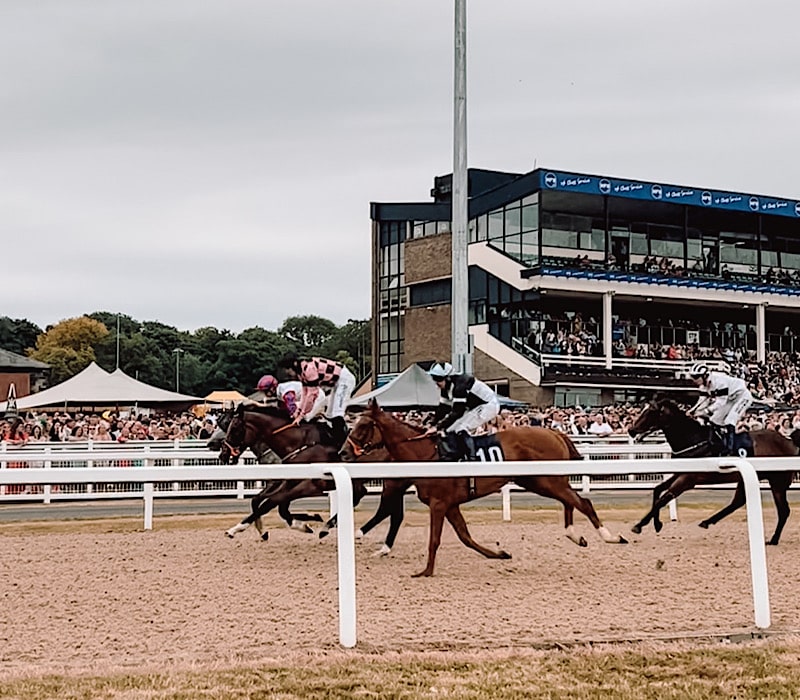 Raceday Experiences With Great British Racing | Stephanie Fox