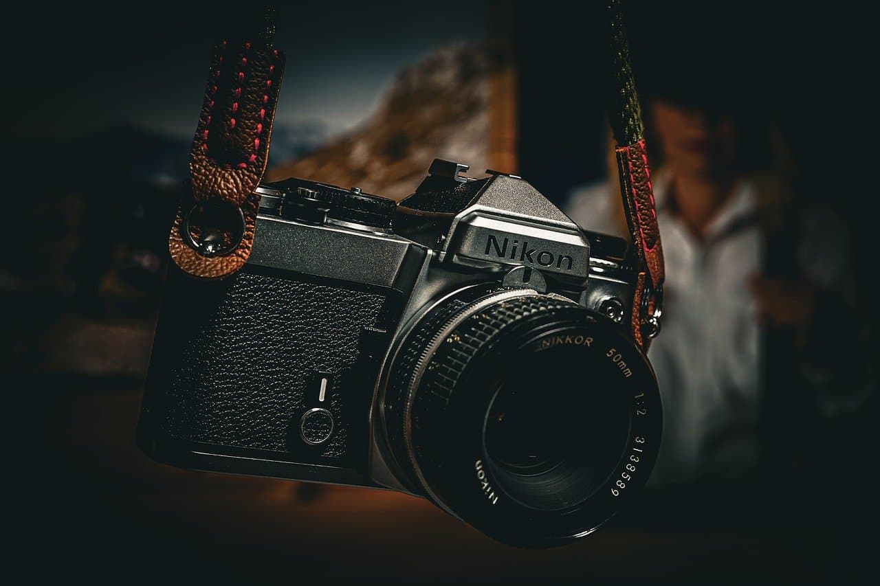 5 Tips For Taking Photos Of Dark Skin Tones